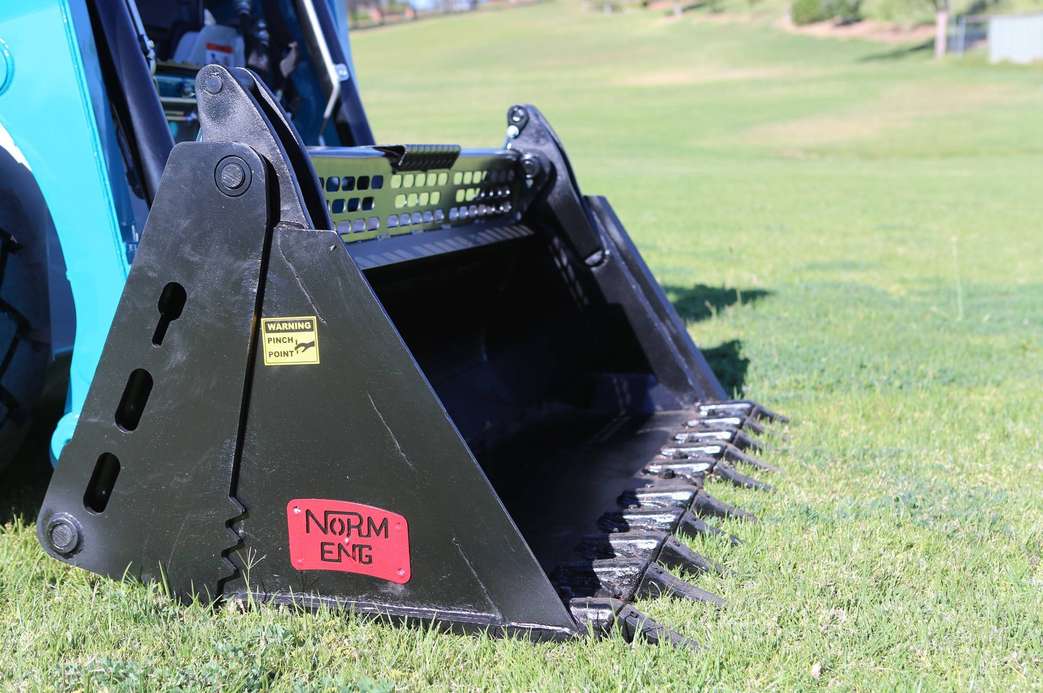 Norm Engineering - 4-in-1 Buckets