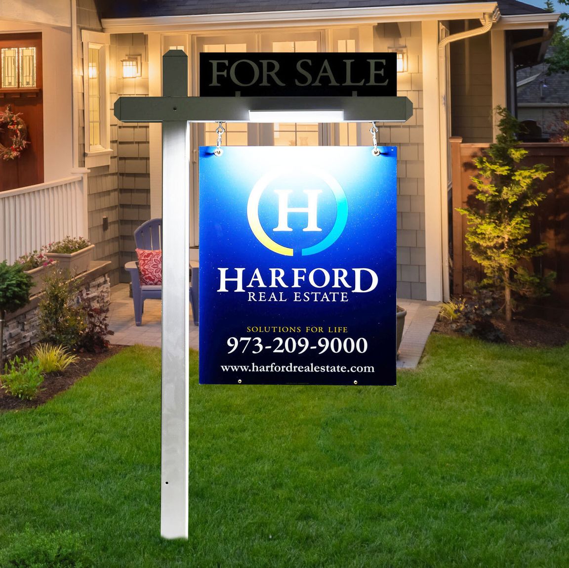 BriteSign™ Solar Real Estate Sign Lights from Dee Sign