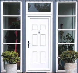 CR Smith, Windows and doors, windows and front door