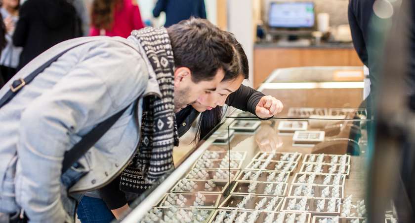 Engagement Rings | Mervis Diamond Importers