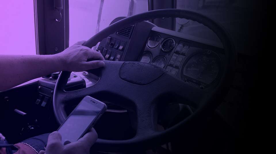 Distracted Driving Coaching Kit | SmartDrive by Omnitracs