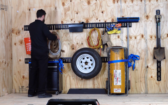 guides videos introduction to e track system