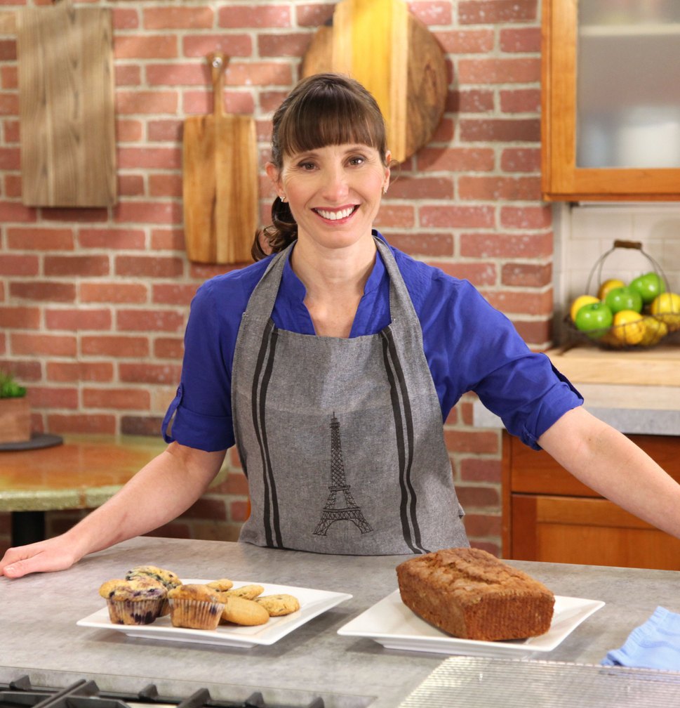 Chocolate Heart Macarons | Craftsy