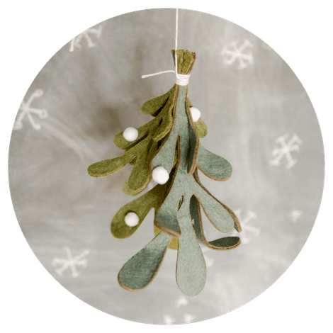 Felt Mistletoe | National Sewing Circle