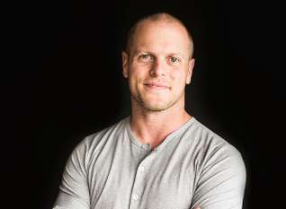 "5-Bullet Friday" email newsletter by Tim Ferriss