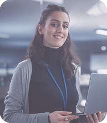 Súmate a The Accelerator ylleva tu carrera independienteal siguiente nivel
