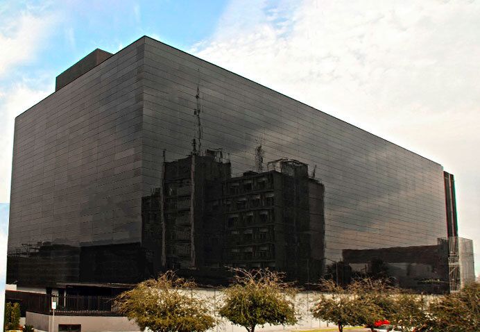 Onyx Solar: the global leader in photovoltaic glass for buildings.