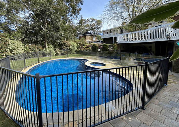 Aluminium Pool Fencing | Oxworks
