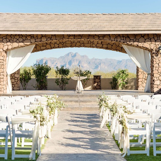 Premier Wedding Venue in Mesa, Arizona | Superstition Manor
