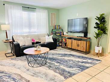 Genesis House - Alcohol Addiction Treatment Center. Safe & Comfortable ...