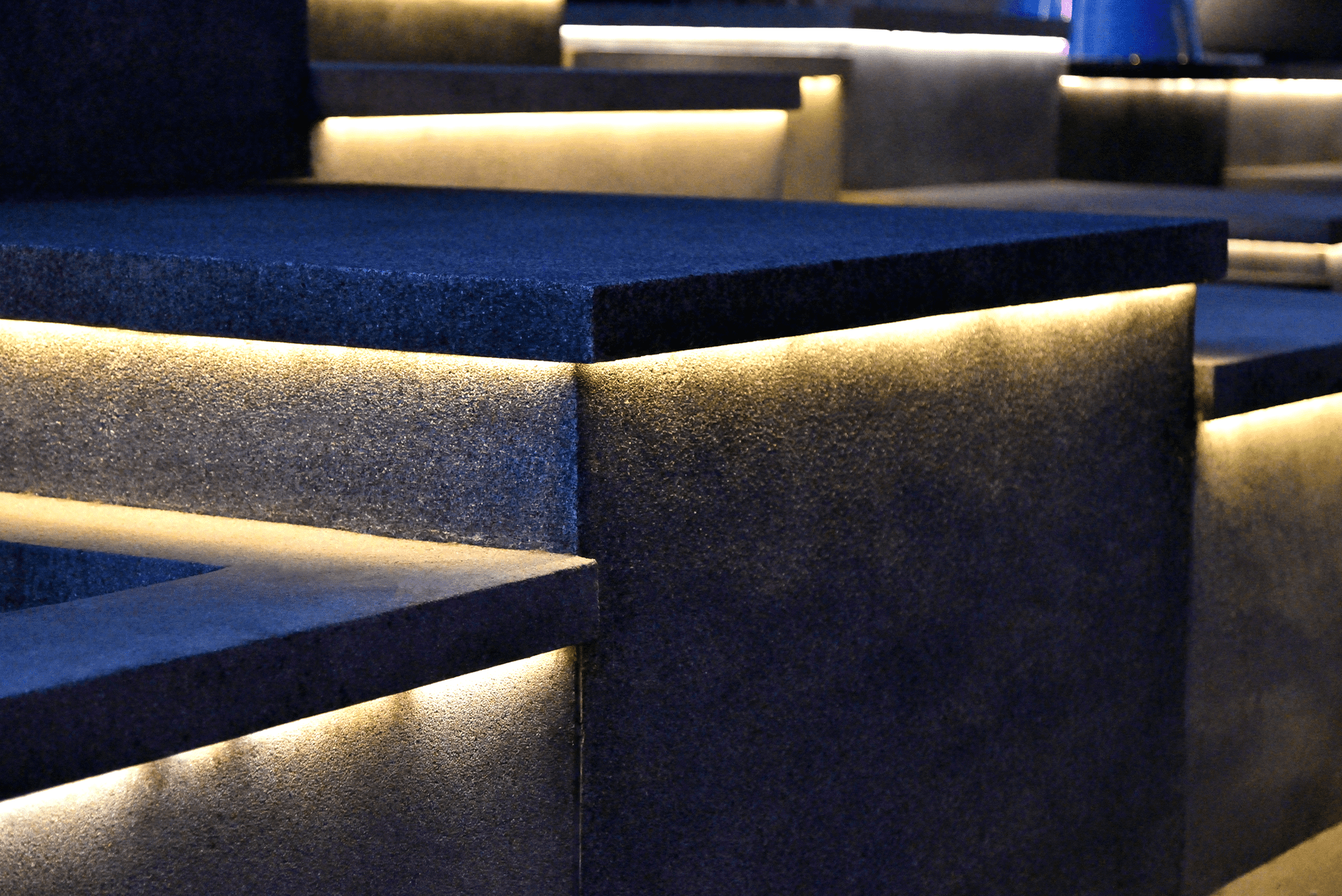 Our NEW 2200K LED Fixtures and Bulbs - 1000Bulbs