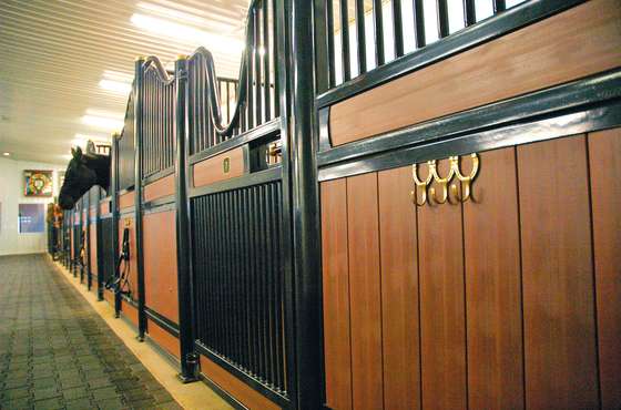 SaratogaStalls - Custom European Horse Stalls