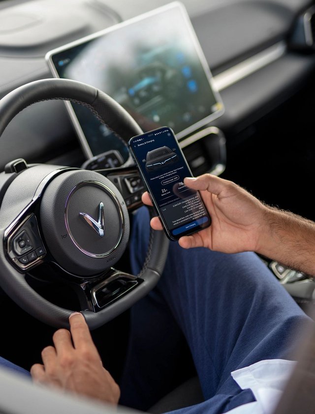 VINFAST VF 8 GALLERY