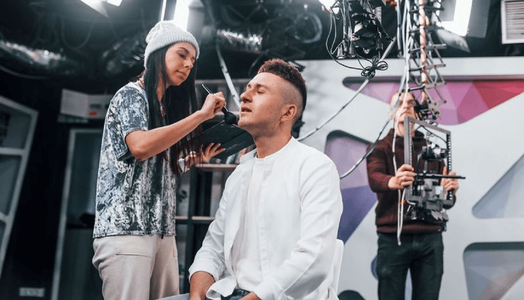 connect with agents and managers through talent scout