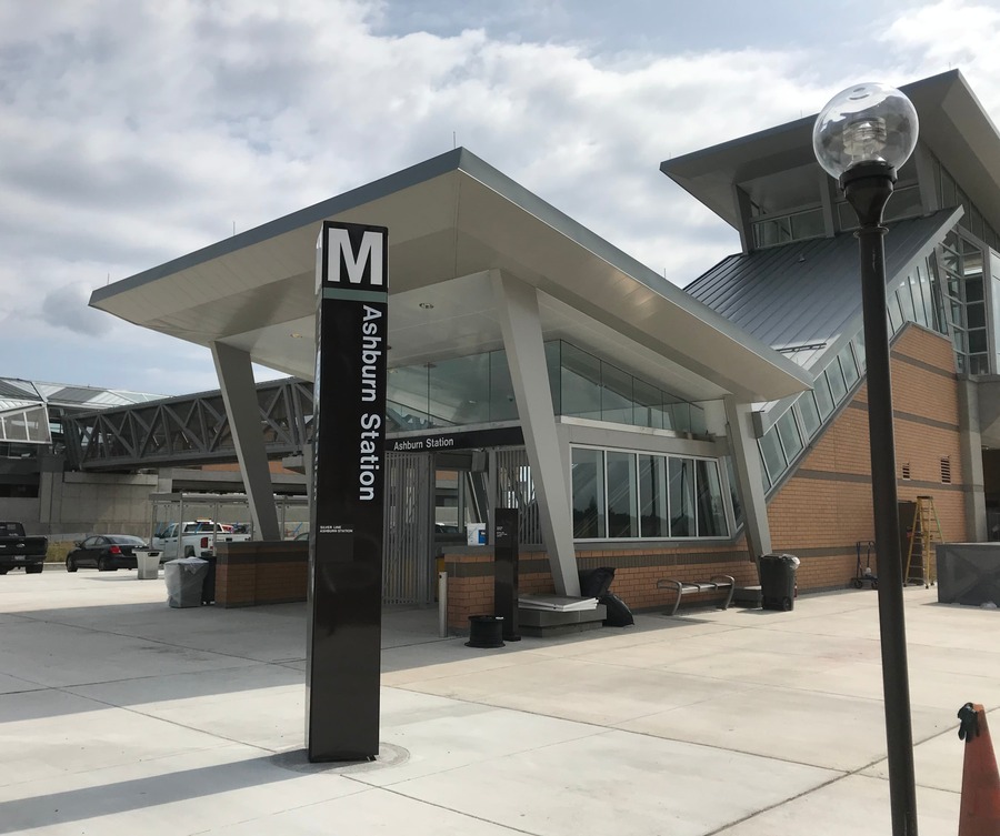 New Townhomes in Brambleton, VA | Knutson at Downtown Brambleton