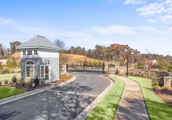 About JW Collection's Lakeside Homes (View Photo Gallery)
