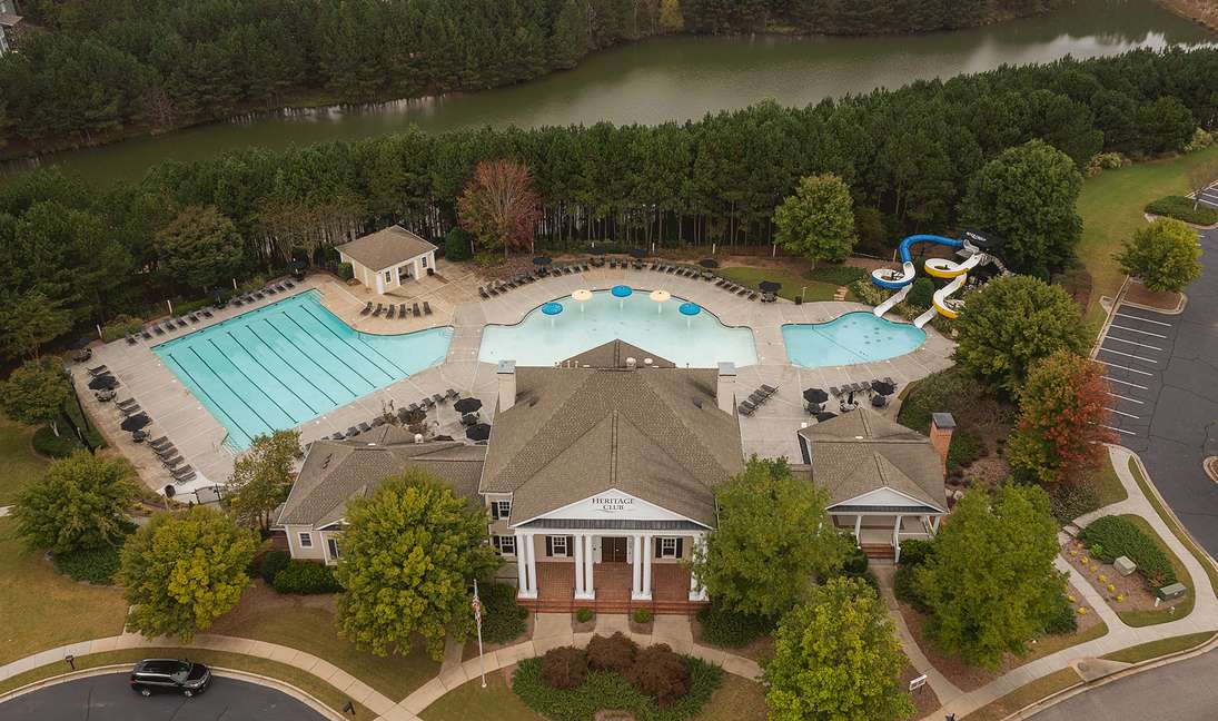 HOMEPAGE | Lakeside at River Green