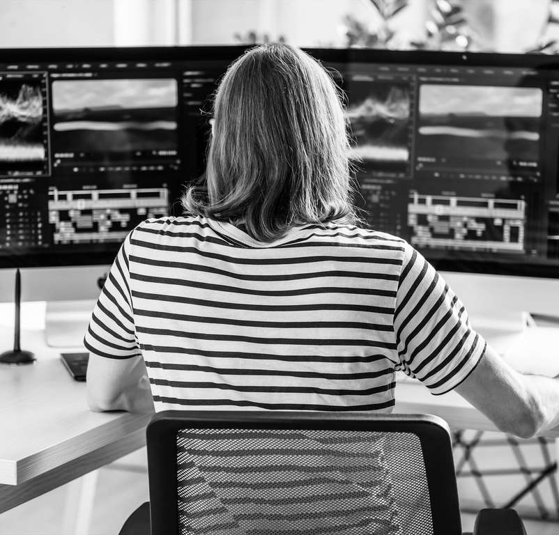 Become a Professional Feature Film Assistant Editor