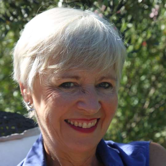 Sandra Wallis