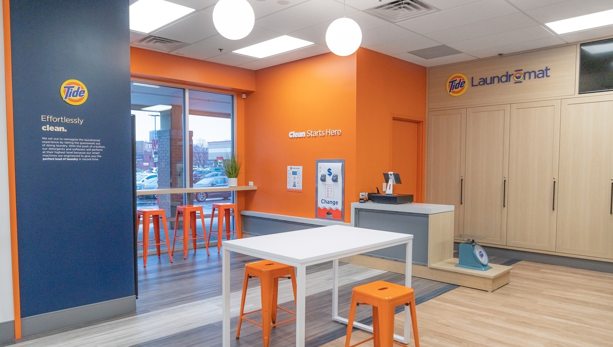 Rogers Park | Tide Laundromat Chicago